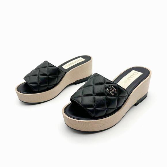 CHANEL | Shoes | Chanel Black Quilted Leather Platform Slide Cc Sandals Size 38 Open Toe Mules ...
